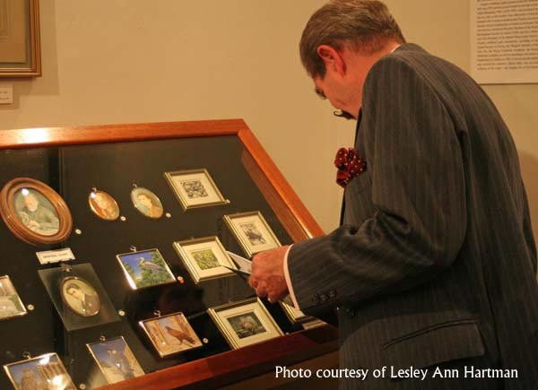 Miniature art history, what is miniature art, about miniature paintings.